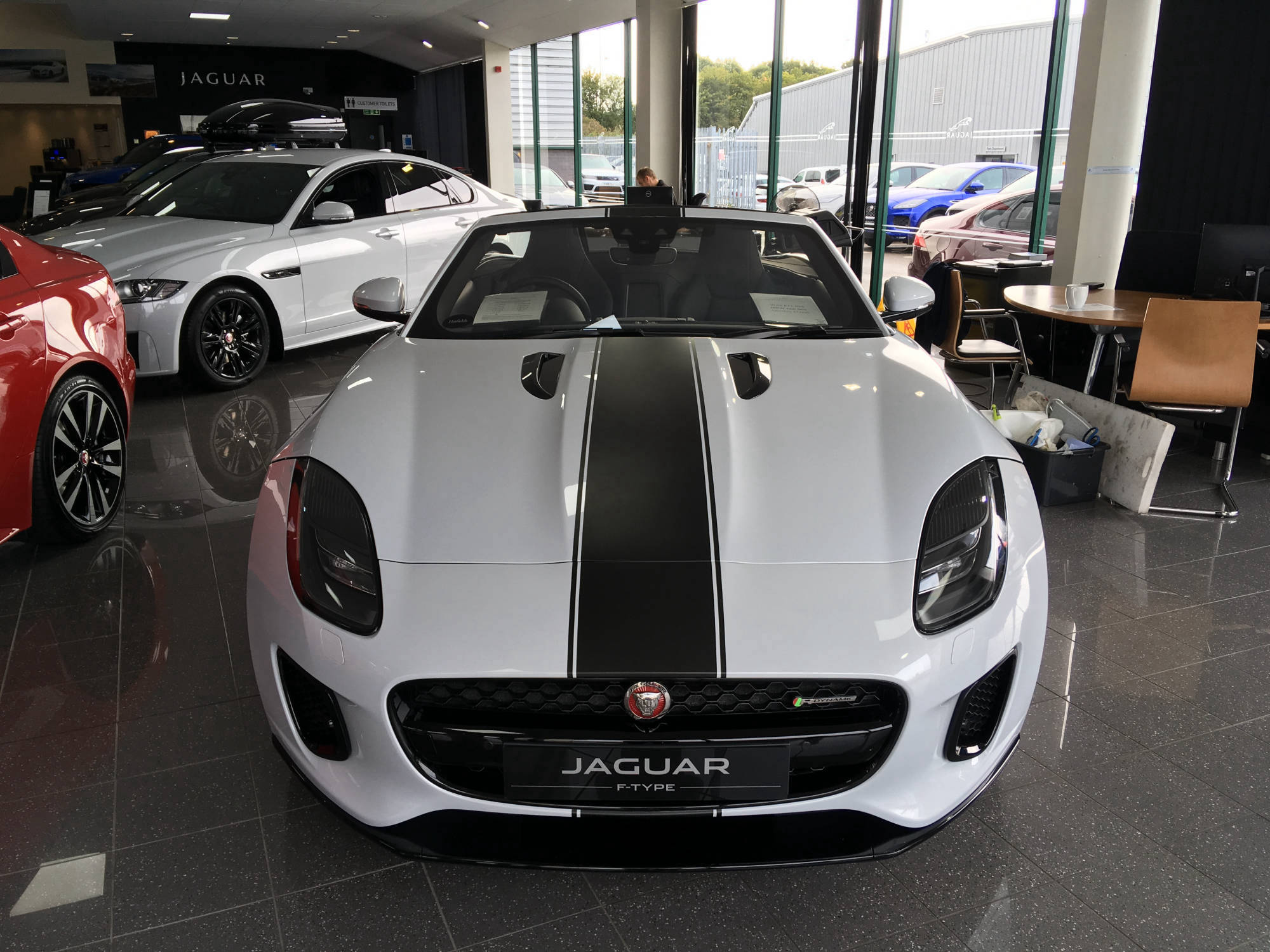 Vehicle graphics by Scunthorpe Signs